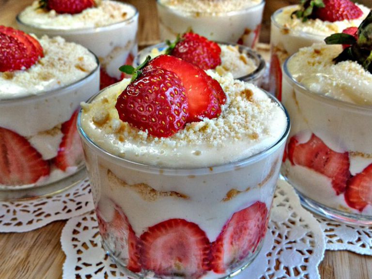 Tam Kıvamında Magnolia Tatlısı Tarifi - Sosyola